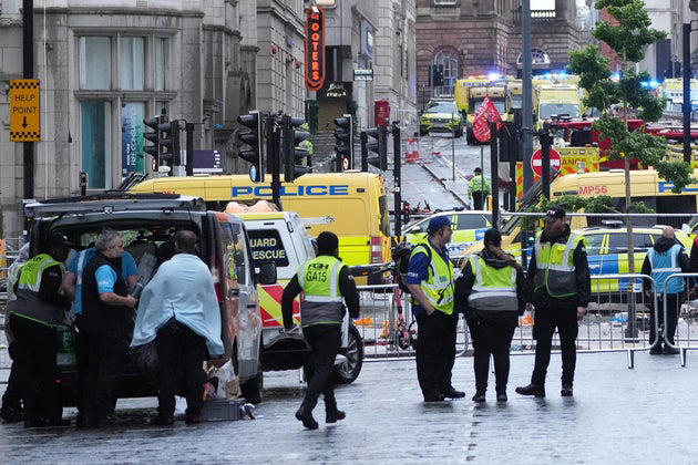 Man Detained After Reports That Car Hit Crowds At Liverpool's Title Parade