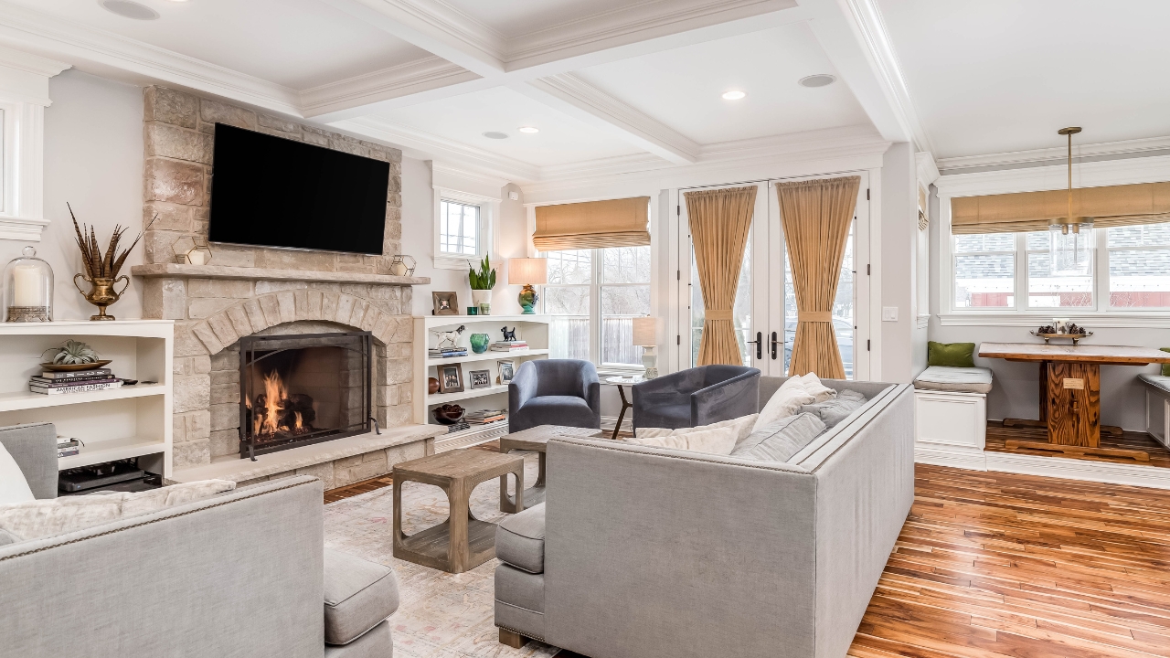 9 Mistakes That Make a House Feel Way Too Tight