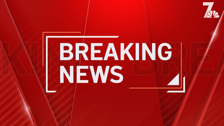 Firefighters battle wildfire in Campo