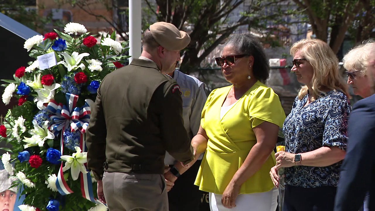 Gold Star families honored in Memorial Day ceremony in downtown Tampa