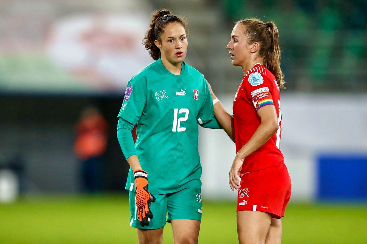 «Weltklasse» – aber bei Nati schmort sie auf der Bank