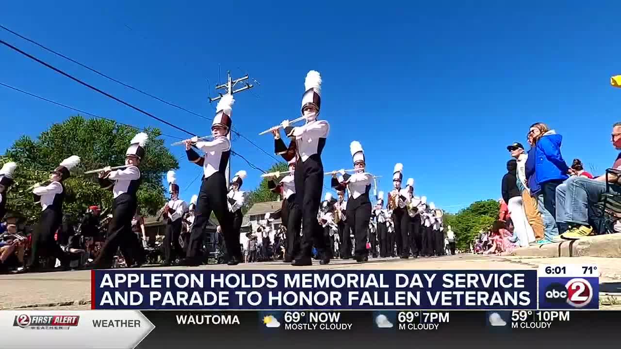 Appleton holds Memorial Day service and parade to honor fallen veterans