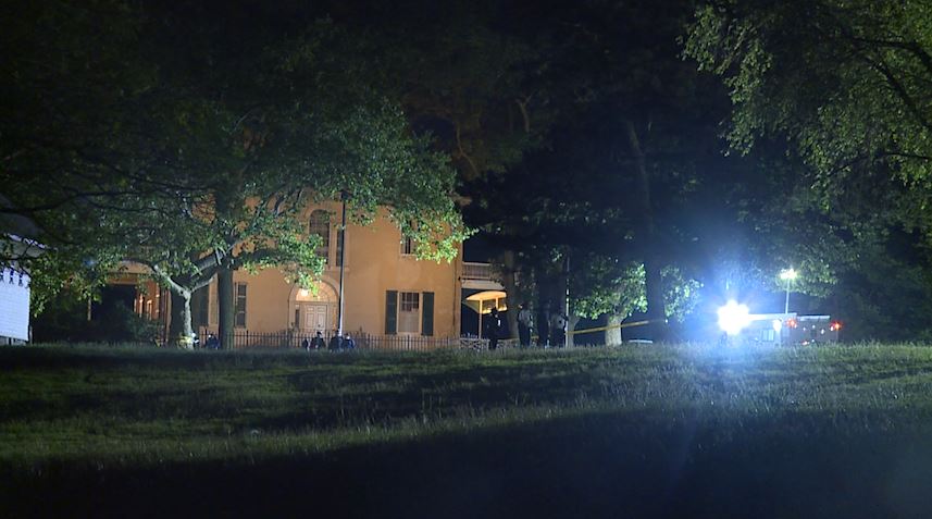 9 hurt, 2 dead in Fairmount Park shooting