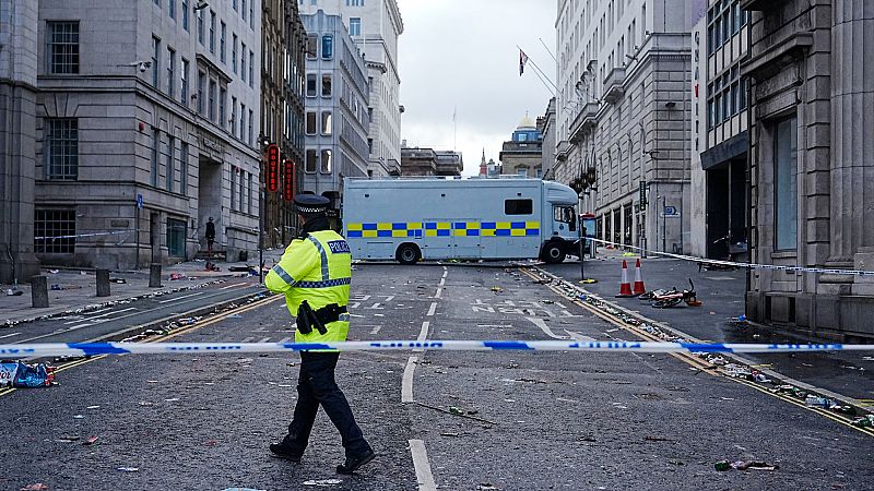 Dozens injured after car strikes crowd during Liverpool FC title ...