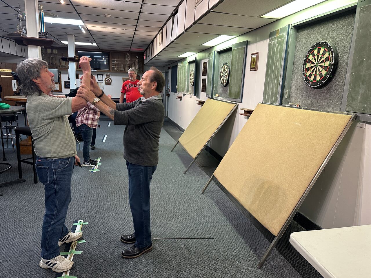 This blind darts league is a bullseye for some in Windsor's blind community