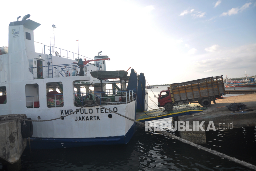 Pelabuhan Baai Bengkulu Mulai Pulih, 39 Kapal Sudah Melintas