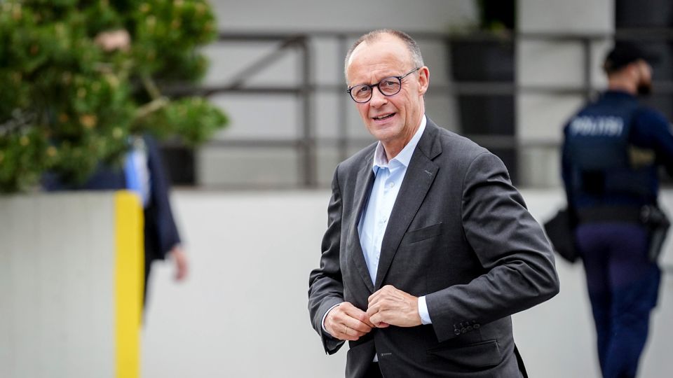 Kremlin criticizes move by Ukraine’s allies to lift ban on firing long ...