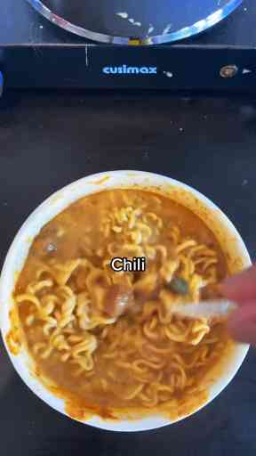 Savory Tapatío Chili Cheese Blend