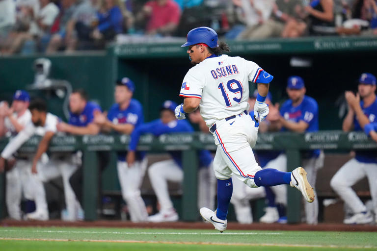 El mexicano Alejandro Osuna conecta sus primeros imparables en las ...