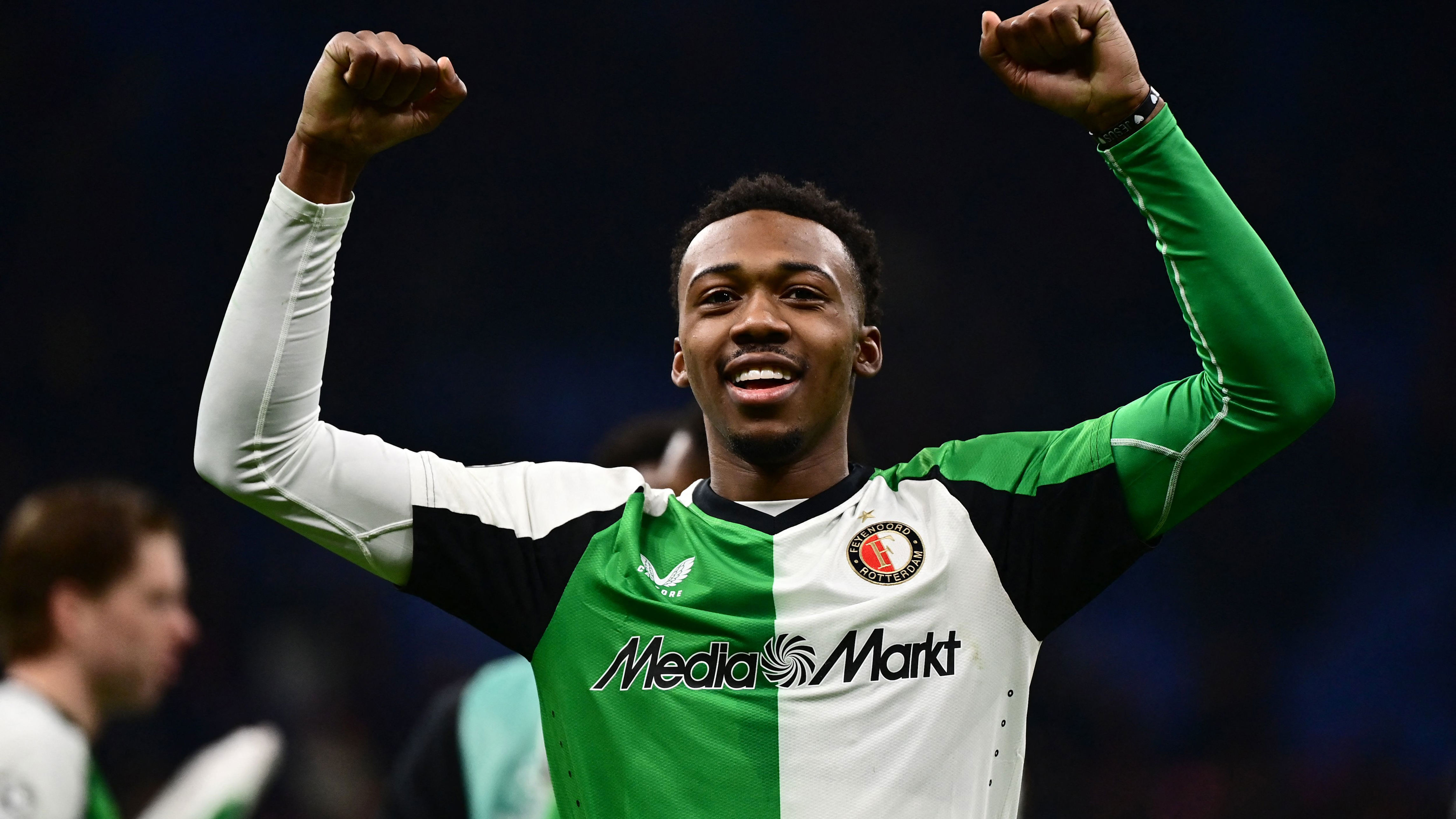 'Feyenoord ontvangt miljoenenbod uit de Premier League voor Antoni Milambo'