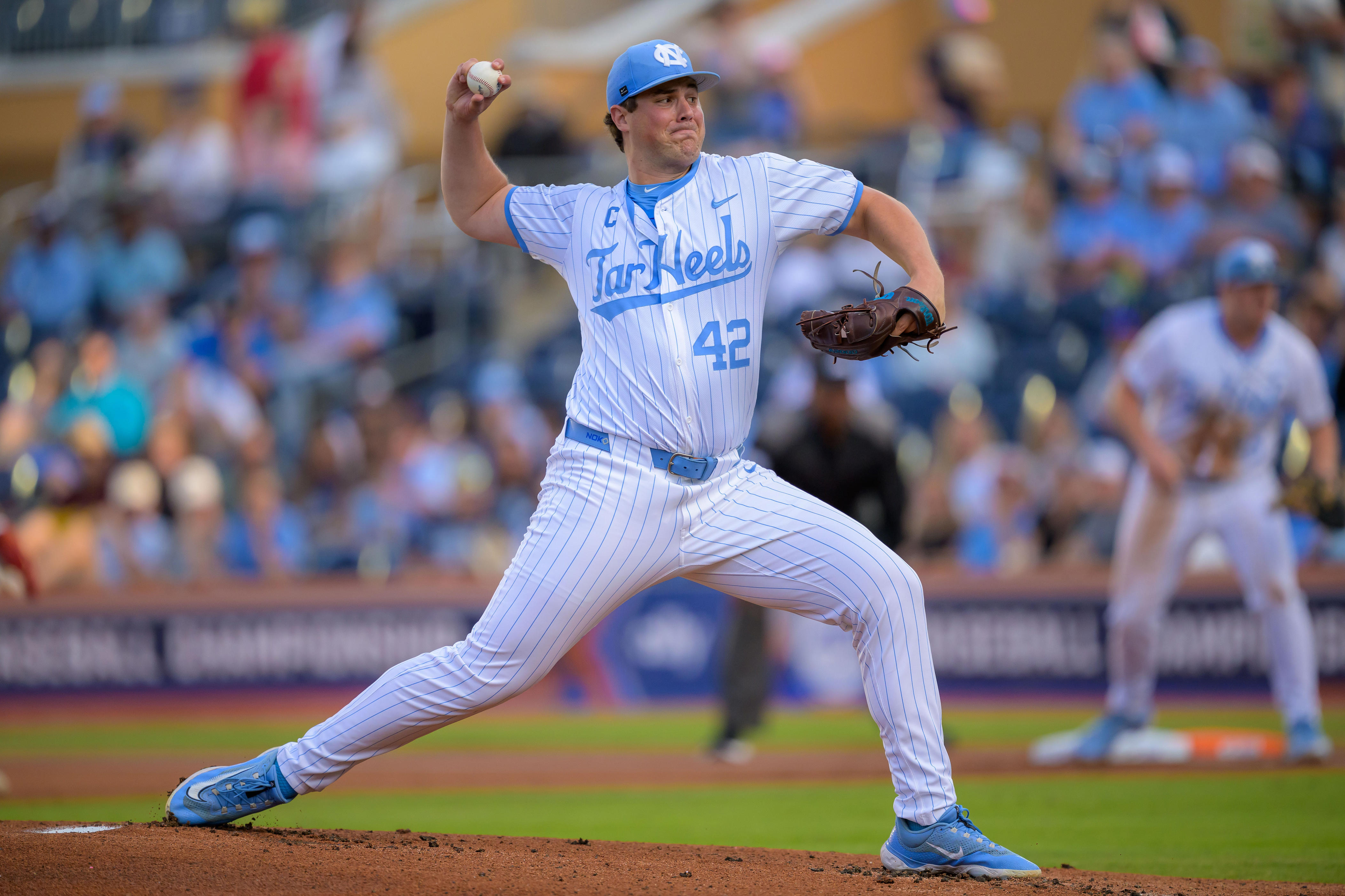 Grunt, scream, flex: Inside Jake Knapp's 'emotional' start for UNC ...