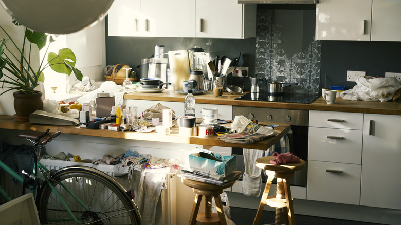 The Area Of Your Kitchen You Should Keep Clear For A More Organized Look