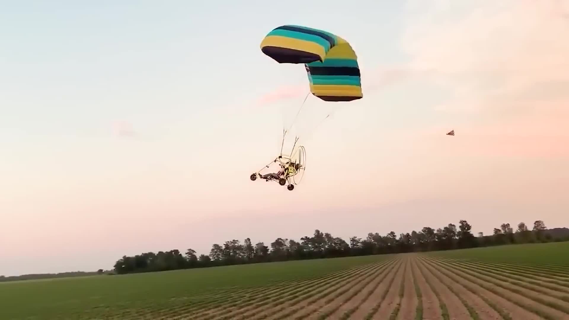 Ultralight Aircraft Buying Guide: 10 Models You Can Fly License-Free