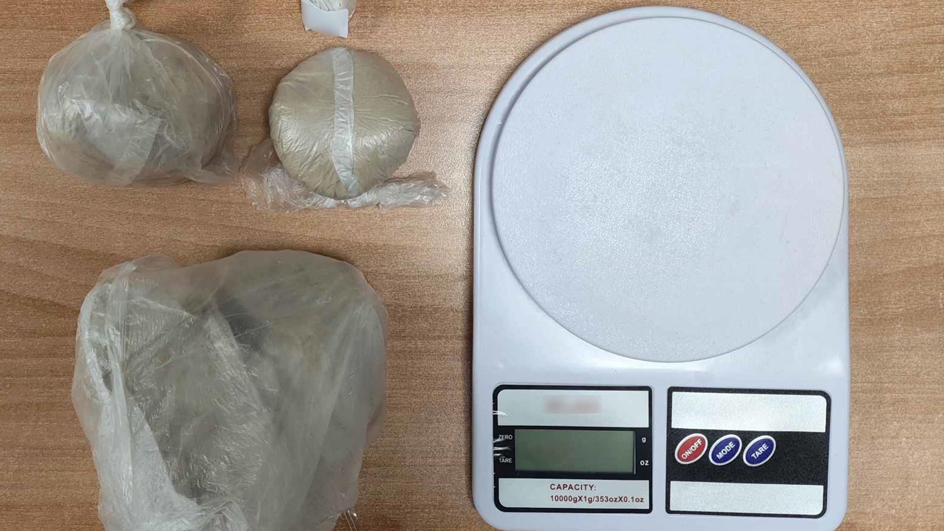 Θεσσαλονίκη: Συλλήψεις για διακίνηση ηρωίνης – Εκρυβαν τα ναρκωτικά στα ...