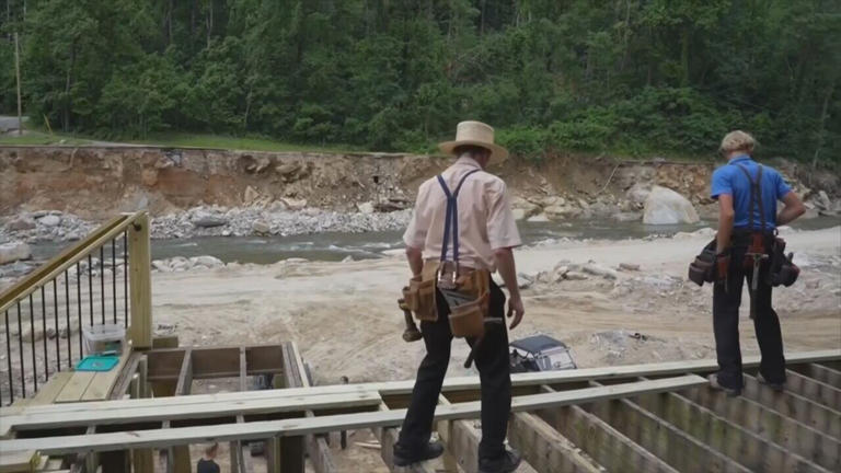 Amish group brings volunteers to help rebuild Chimney Rock