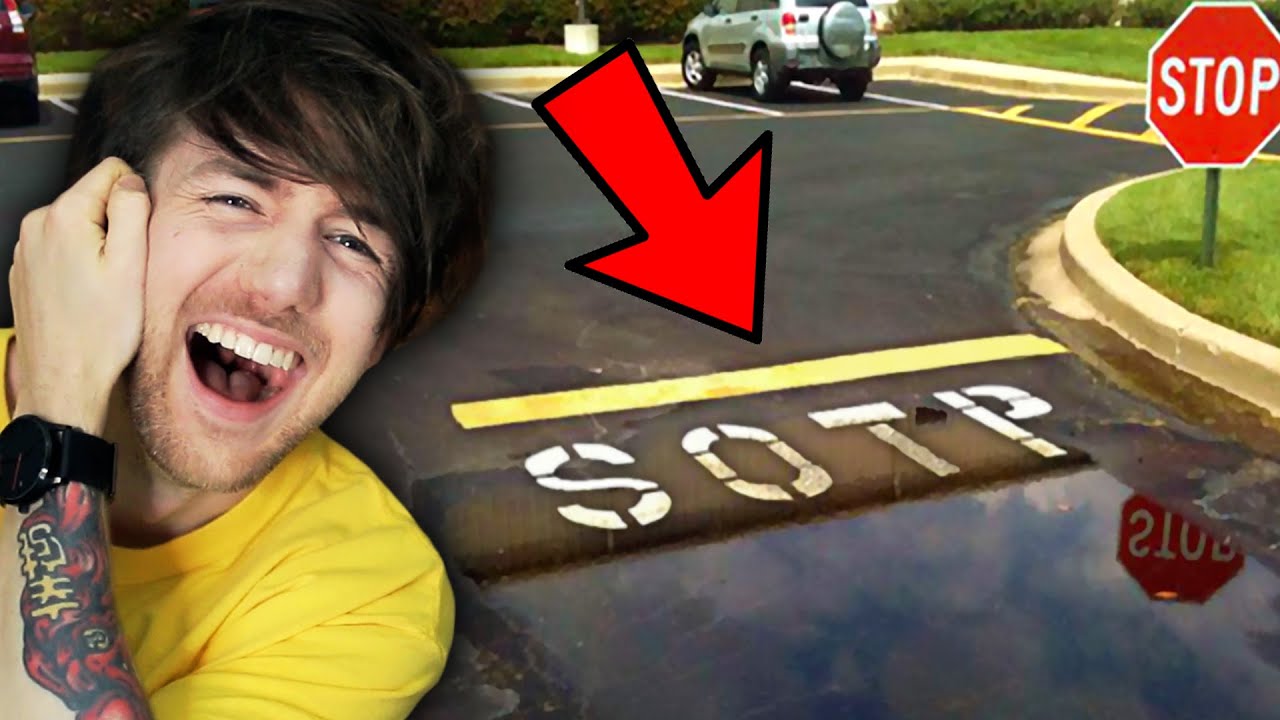 You Had One Job Moments of Unbelievable Mistakes