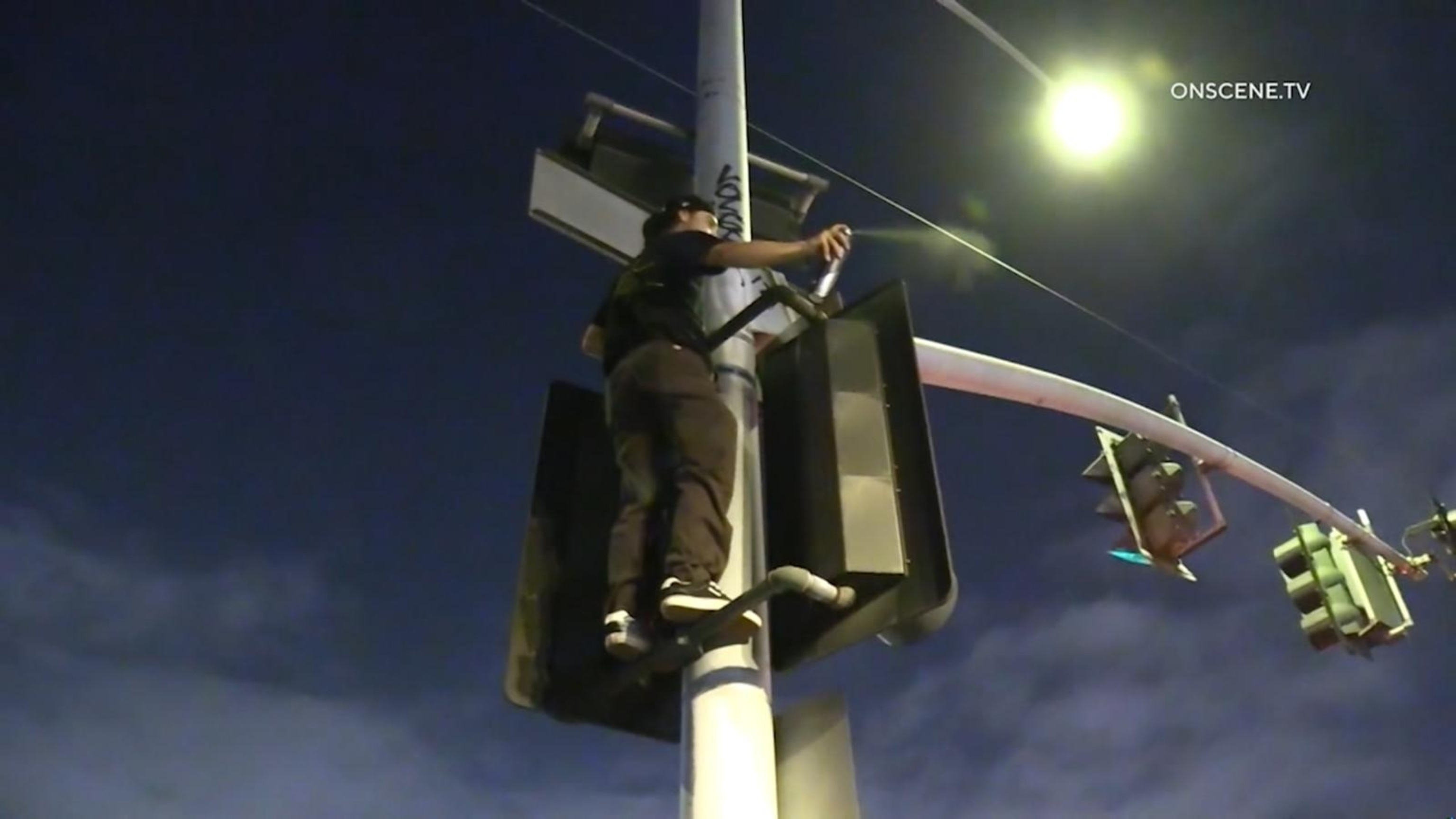 Hundreds vandalize businesses and trains in Memorial Day weekend mayhem