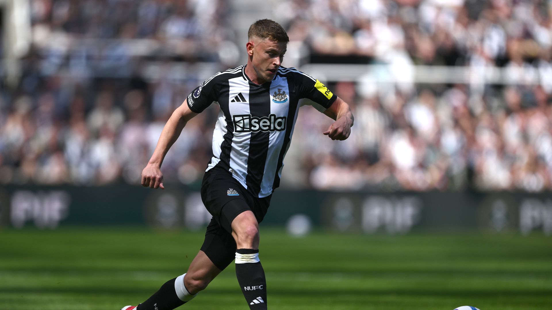 Insider reveals Eddie Howe's stance on rumored Harvey Barnes sale