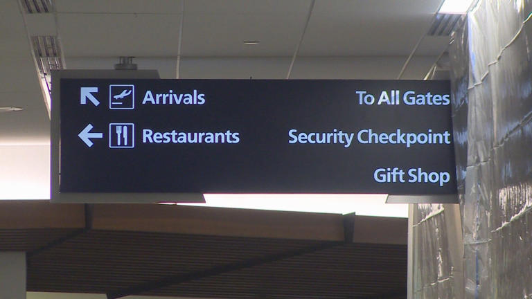 Severe weather in Colorado leads to delays, flight diversions