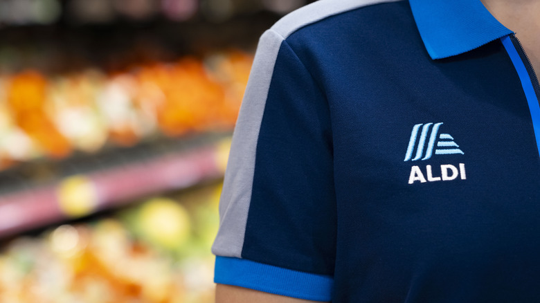 Unusual Rules Aldi Employees Have To Follow