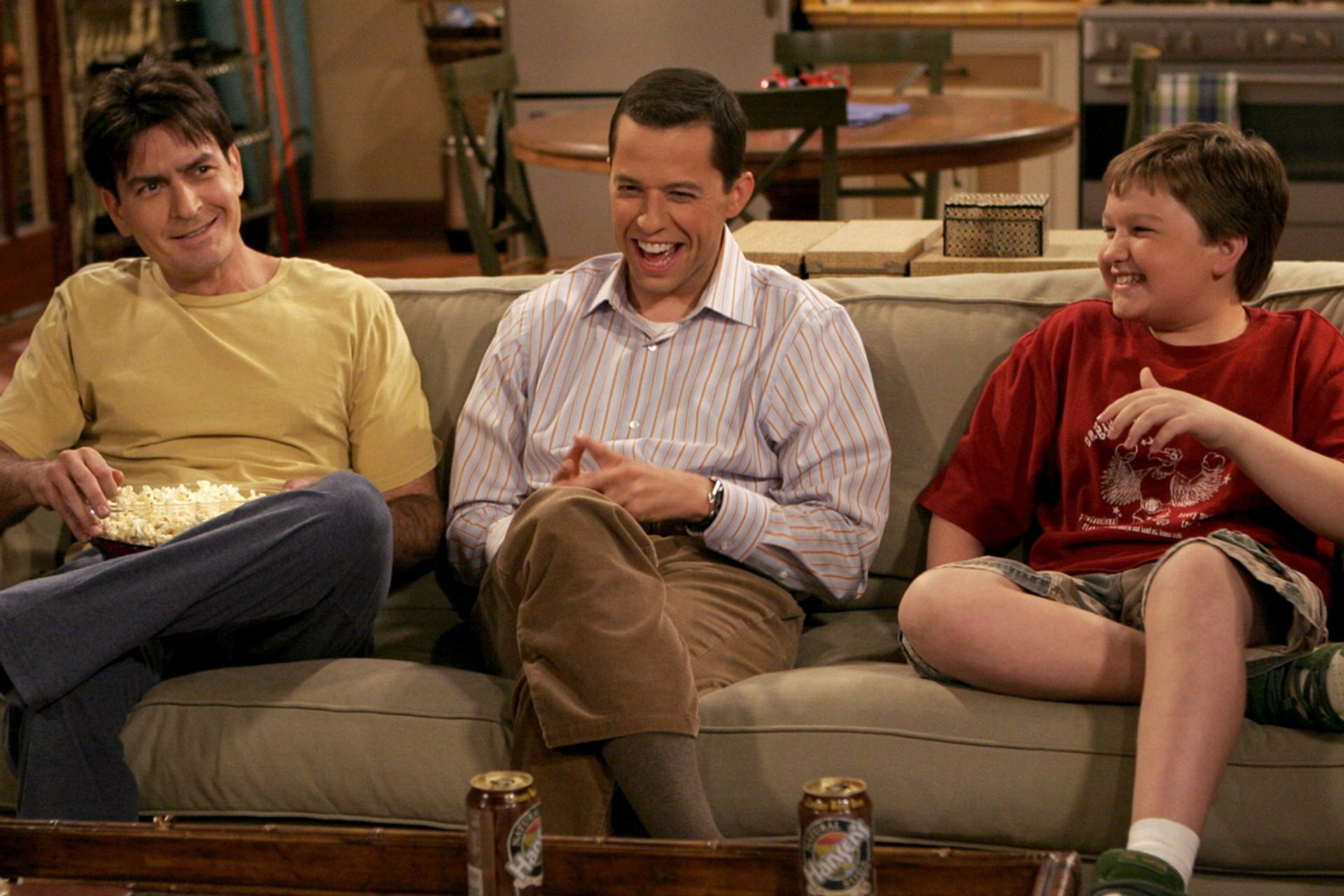 „Two and a Half Men“: So völlig anders sieht Jake Harper heute aus