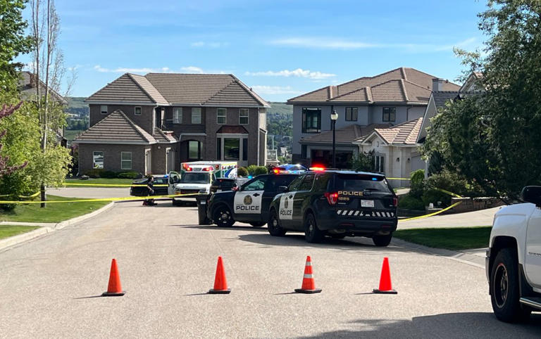 Calgary police investigating fatal shooting in the southwest