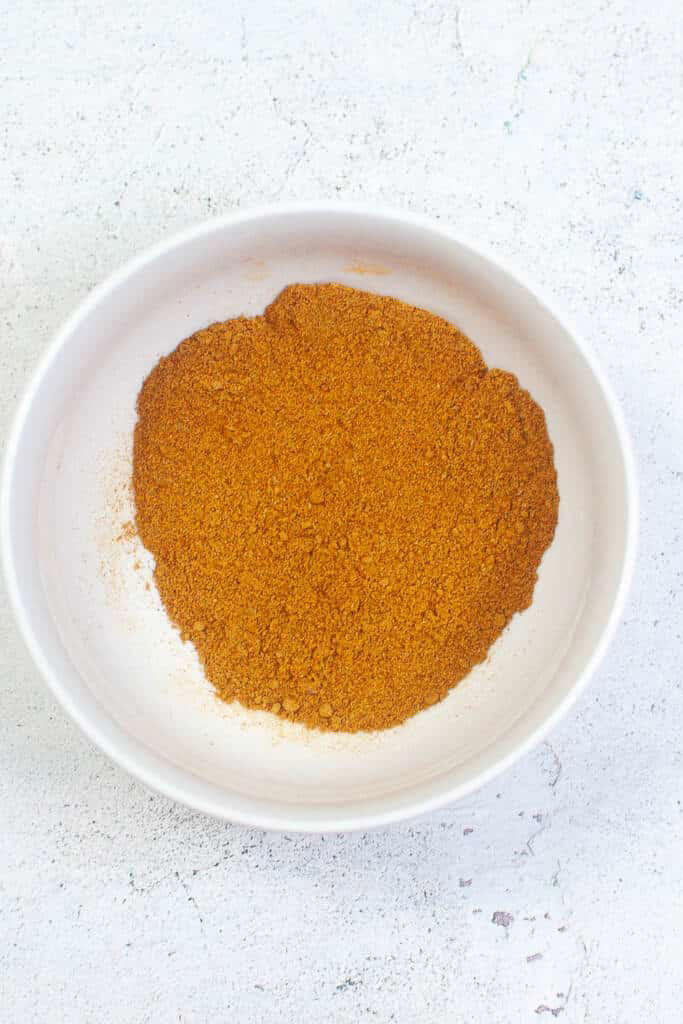Easy homemade curry powder