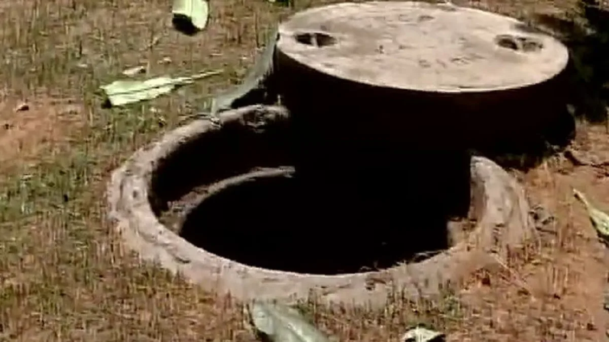 Three cleaning septic tank electrocuted in Odisha village