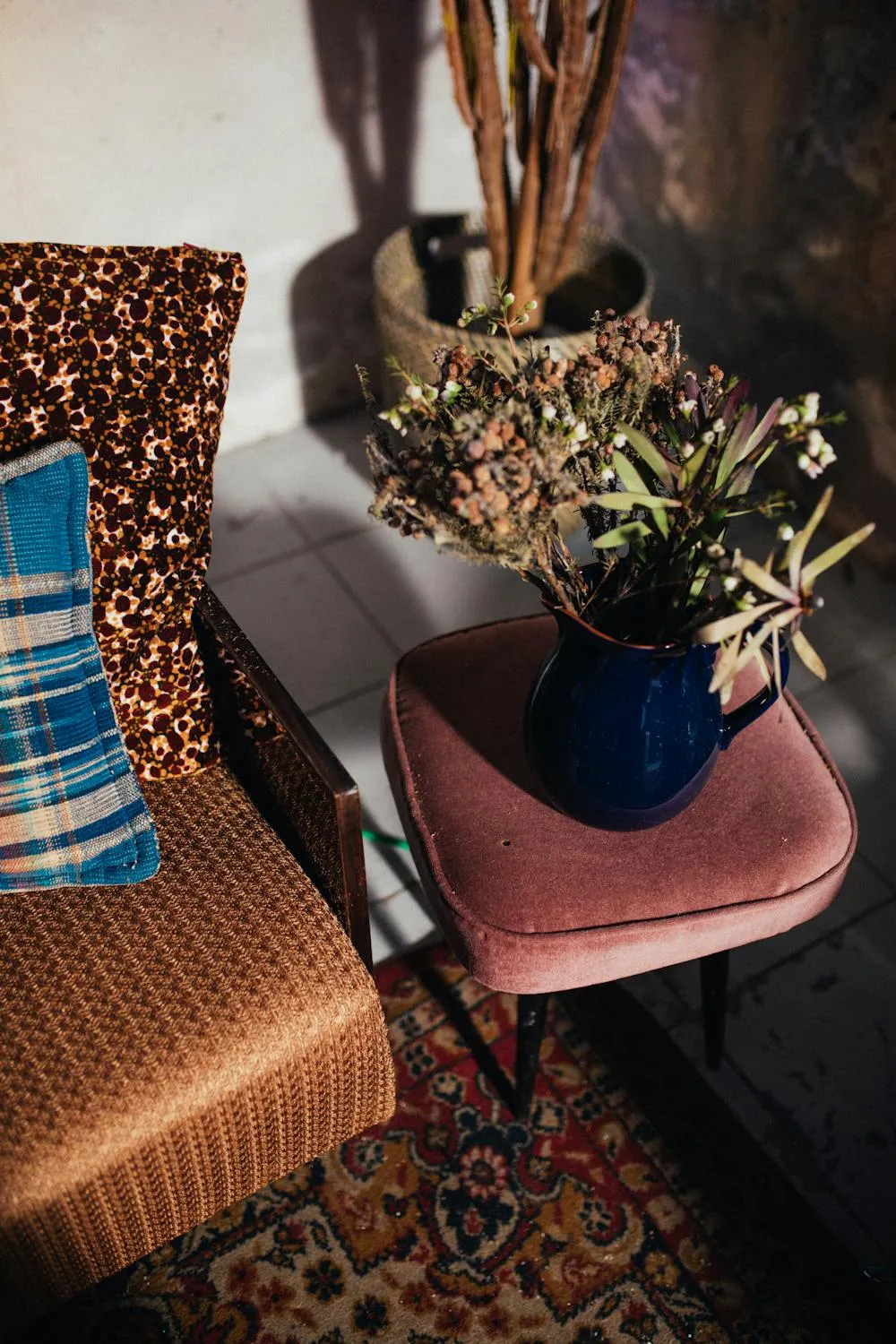 13 Living Room Trends That Defined an Era