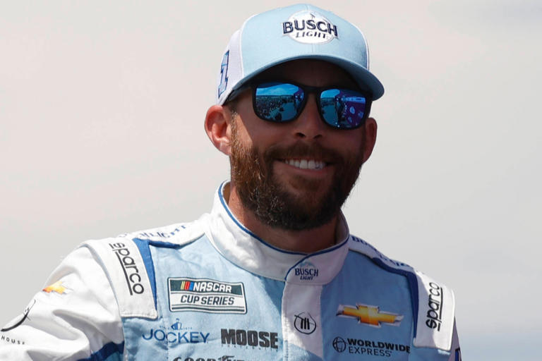 NASCAR Qualifying Results: Ross Chastain and SvG shine as Trackhouse ...