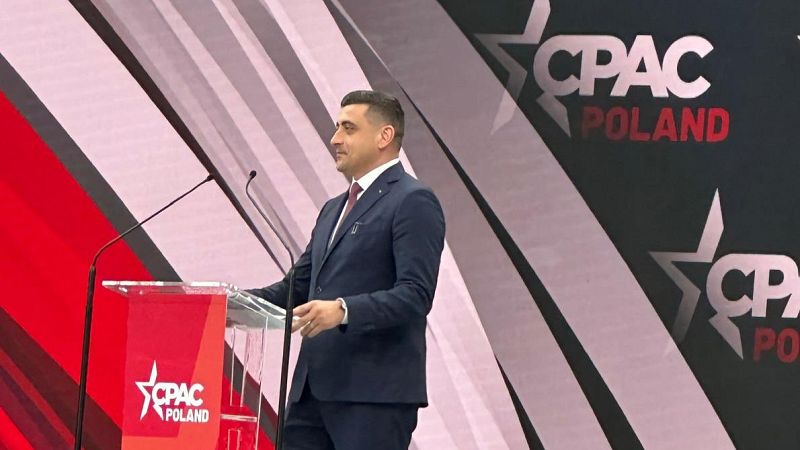 Orbán is elbukhat, ha nem győz a lengyel jobboldal - közölte Simion ...