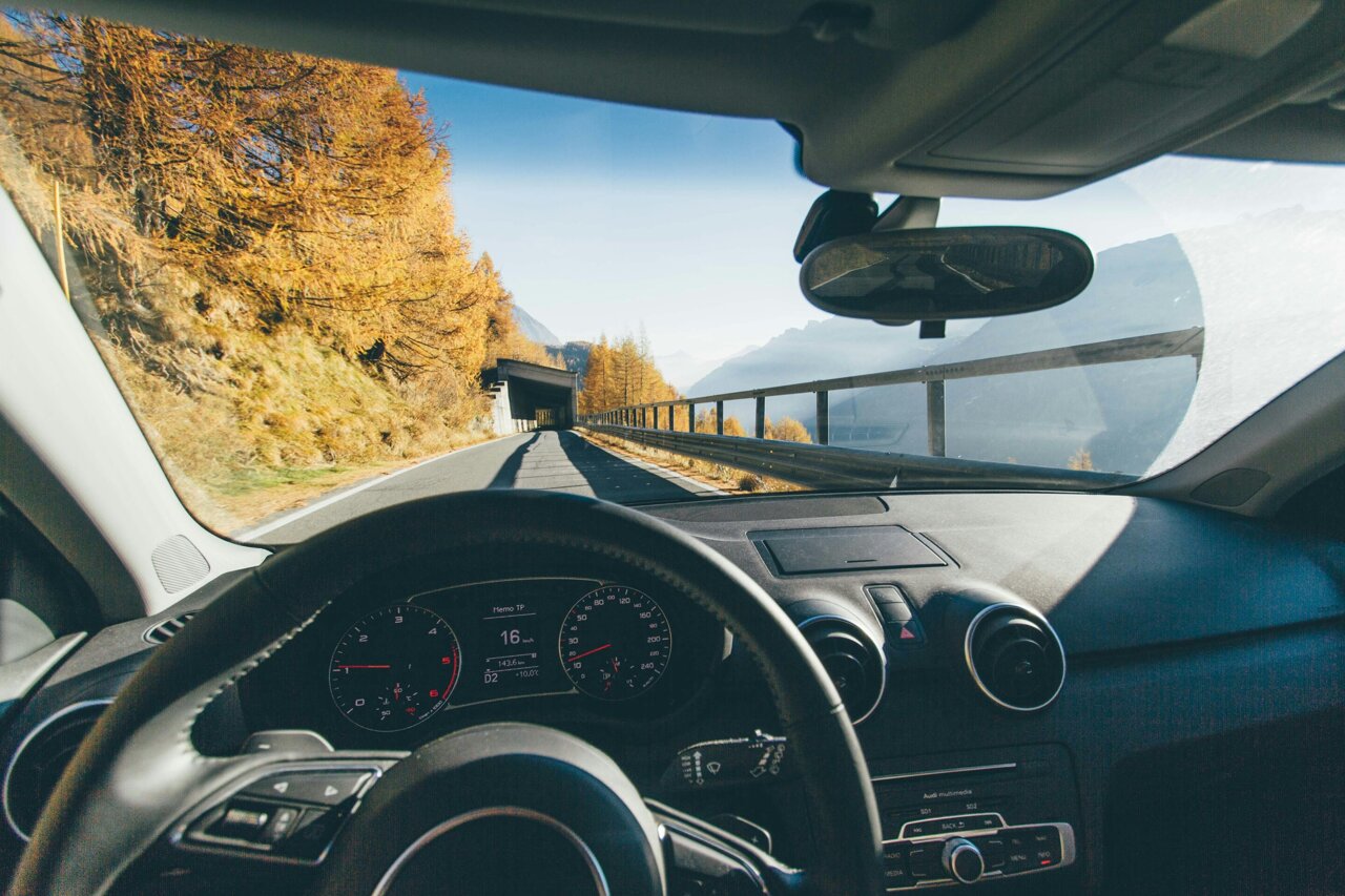 Emotional responses crucial to attitudes about self-driving cars, study ...