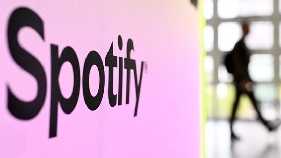 Why is Spotify down today? Thousands report global outage amid ...