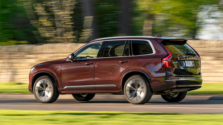 2025.5 Volvo XC90 T8 AWD First Test: Simpler, Swifter, Better