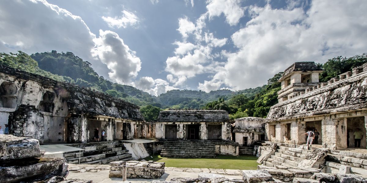 The Maya Civilization Collapsed 1,200 Years Ago. But Their Genes Never ...