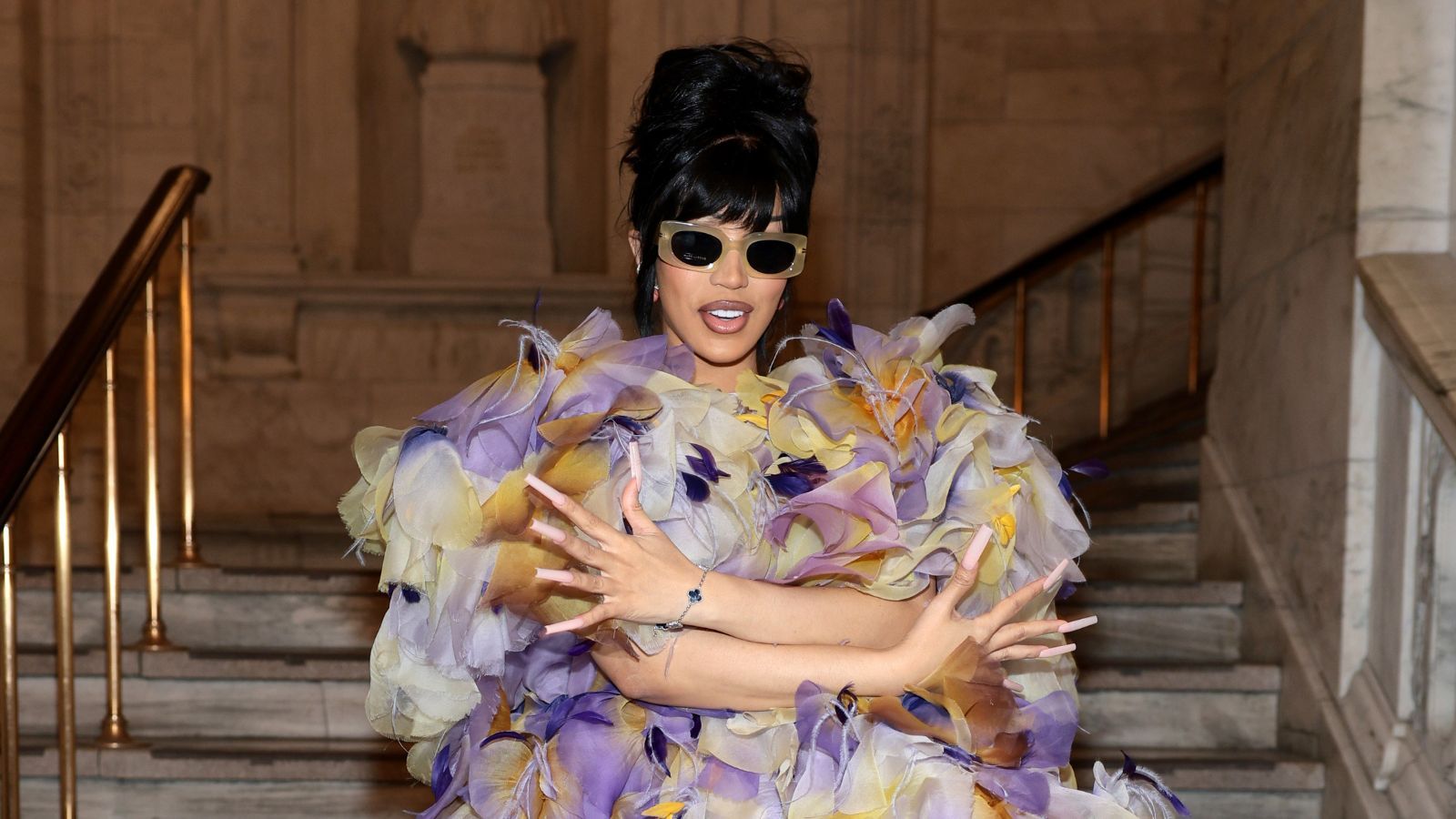Hold the paintbrush – the color combination in Cardi B's entryway will ...