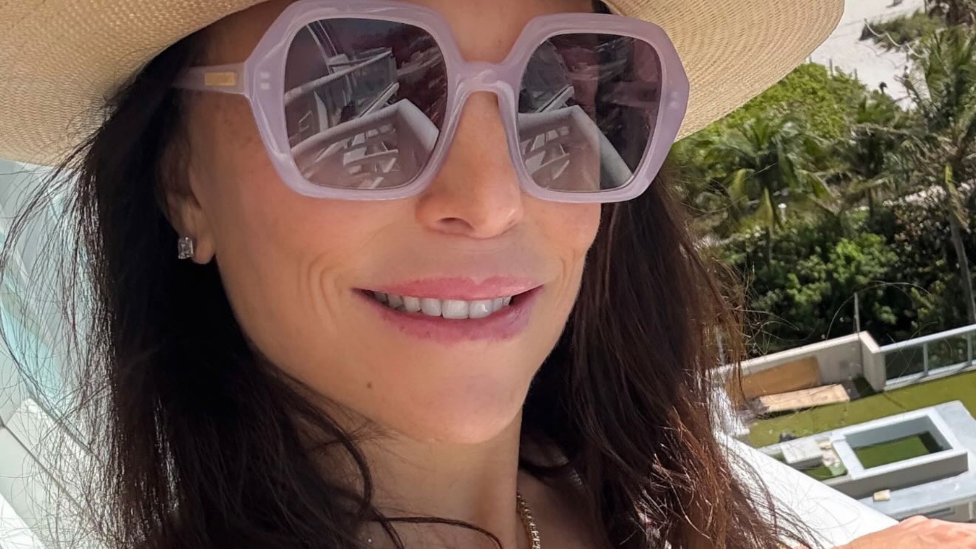 „Von Botox entstellt“: Dieses 54-jährige Model schockiert einige ...