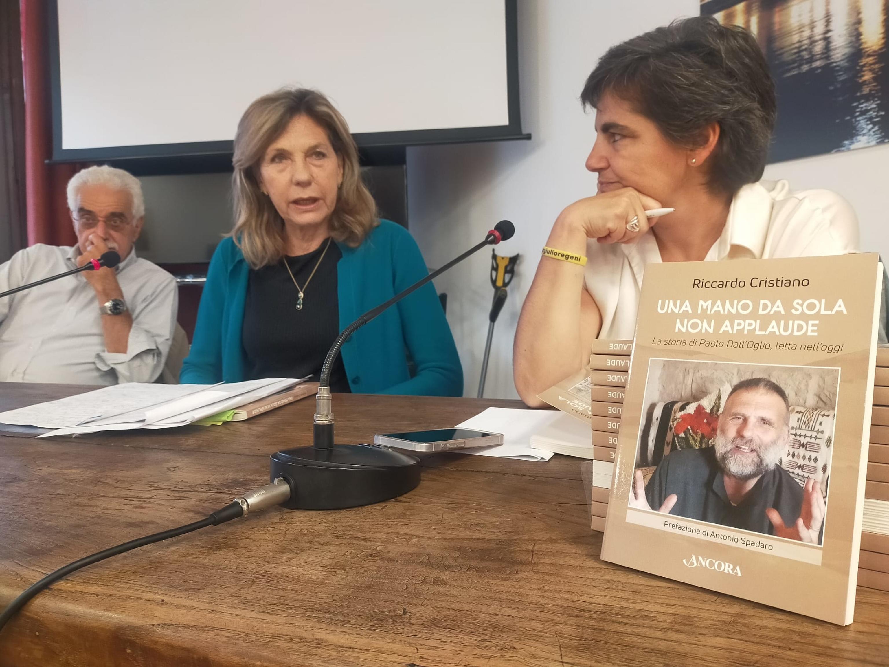 Father dall'Oglio's body found in Syria mass grave - report