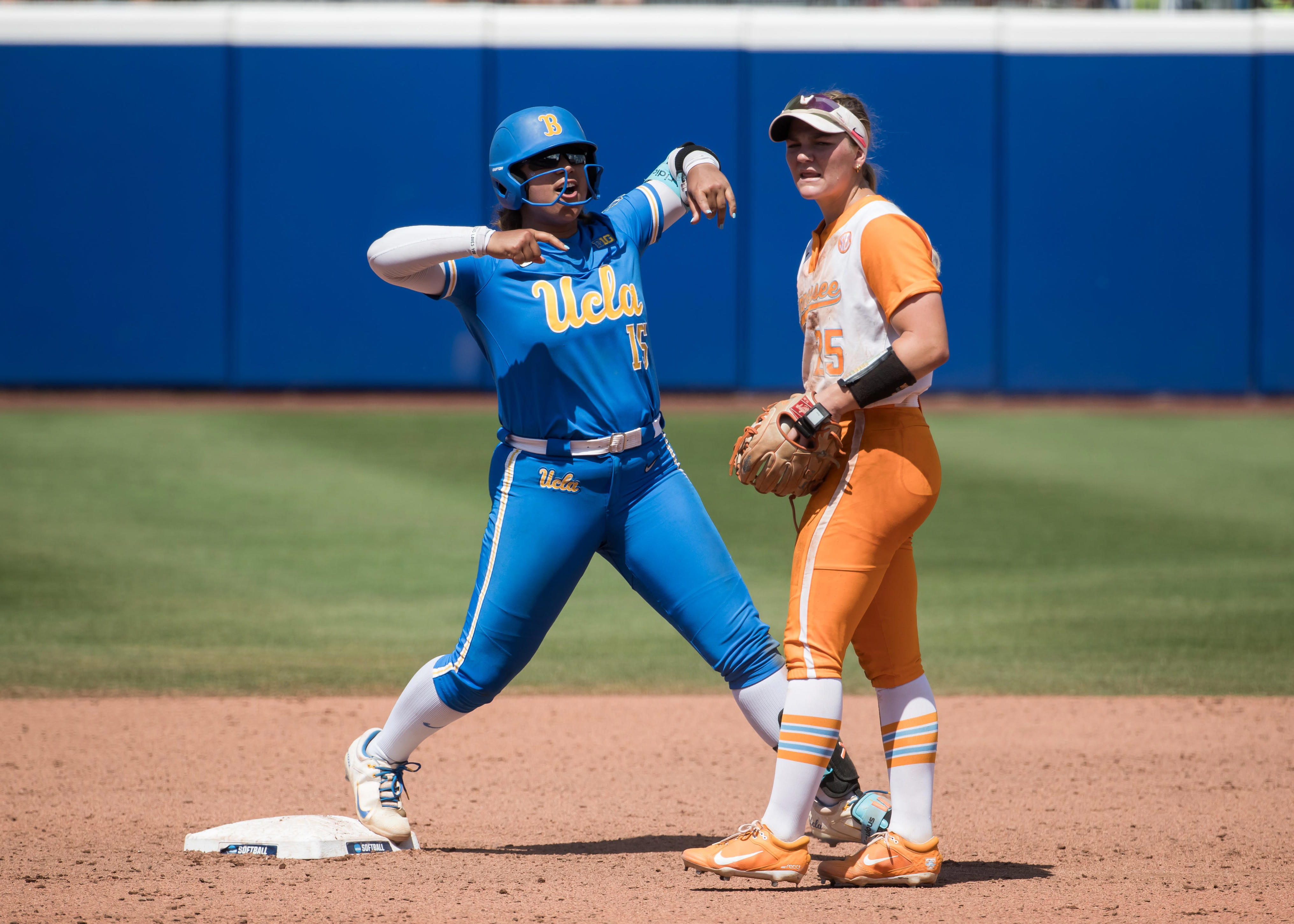UCLA softball poised for strong 2026 season following Women's College ...