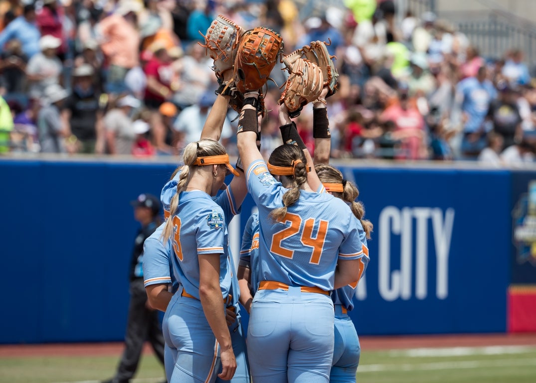 Every women's College World Series champion from the last 25 years, in ...