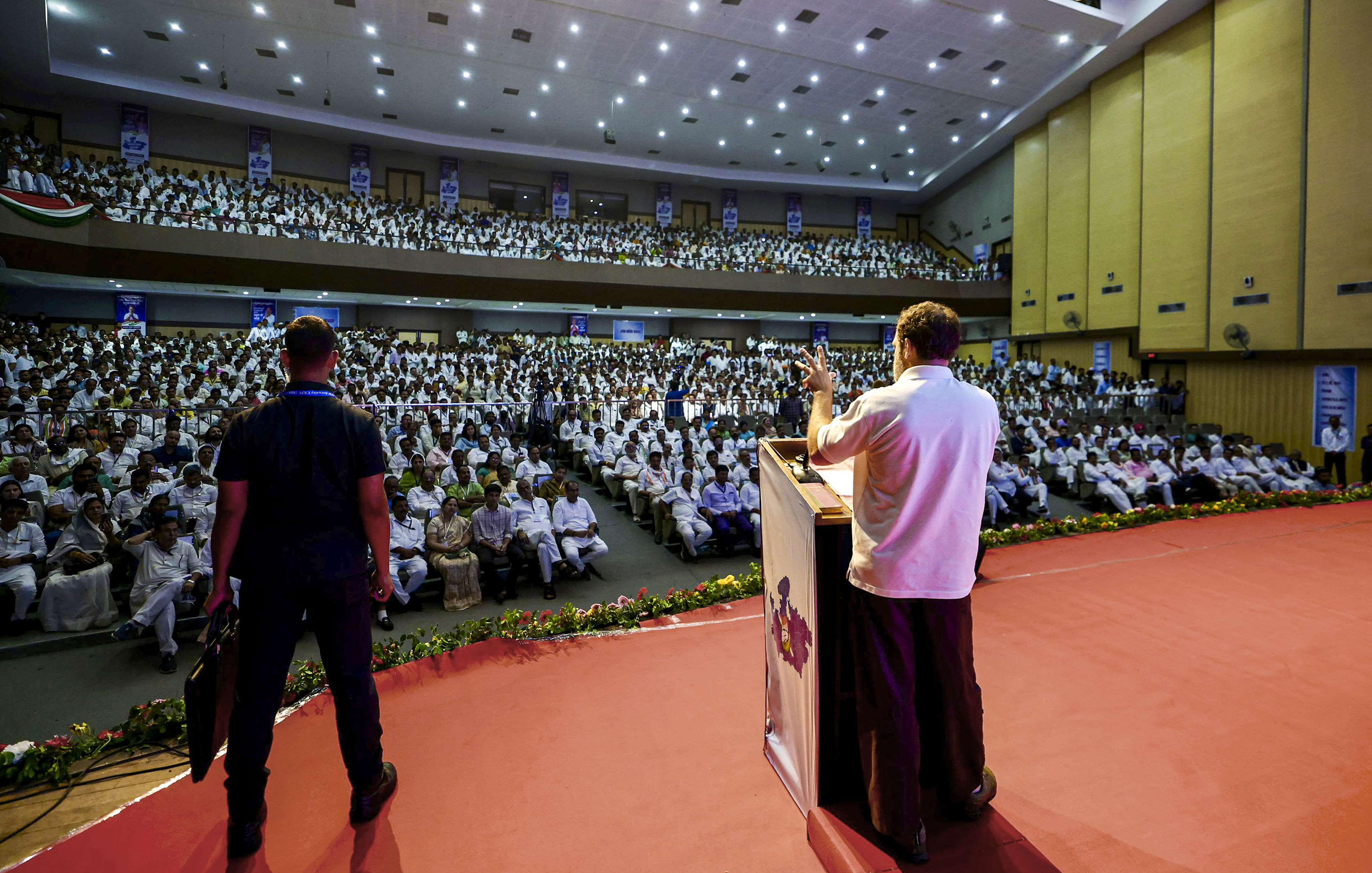 Indo-Pak conflict: PM Modi surrendered after Trump's call, says Rahul