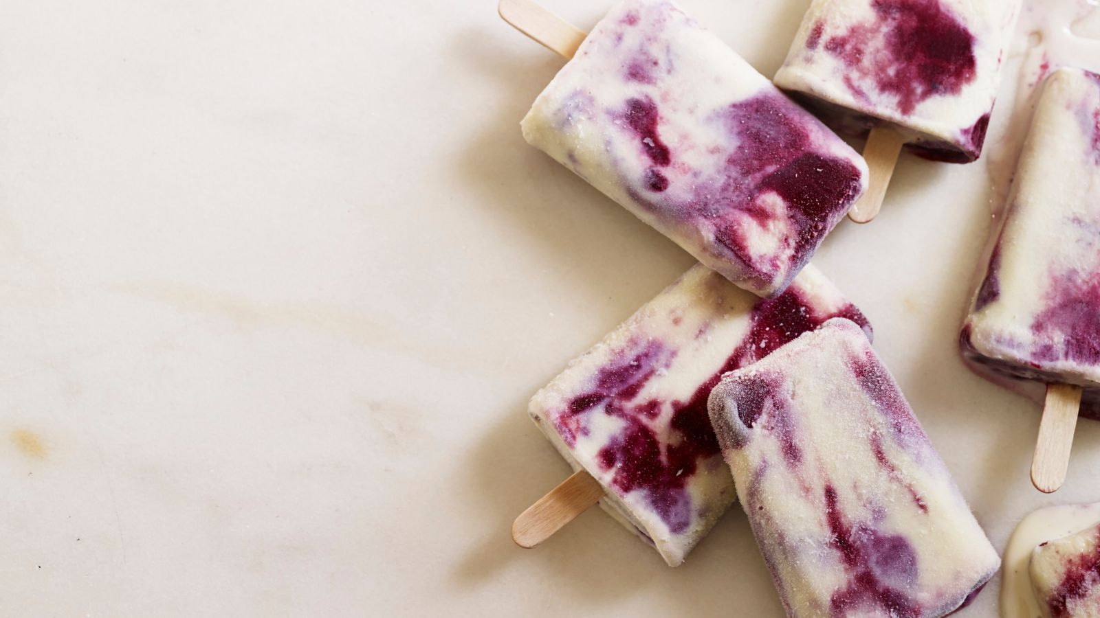 Never grown up? These sophisticated white chocolate popsicles with plum ...