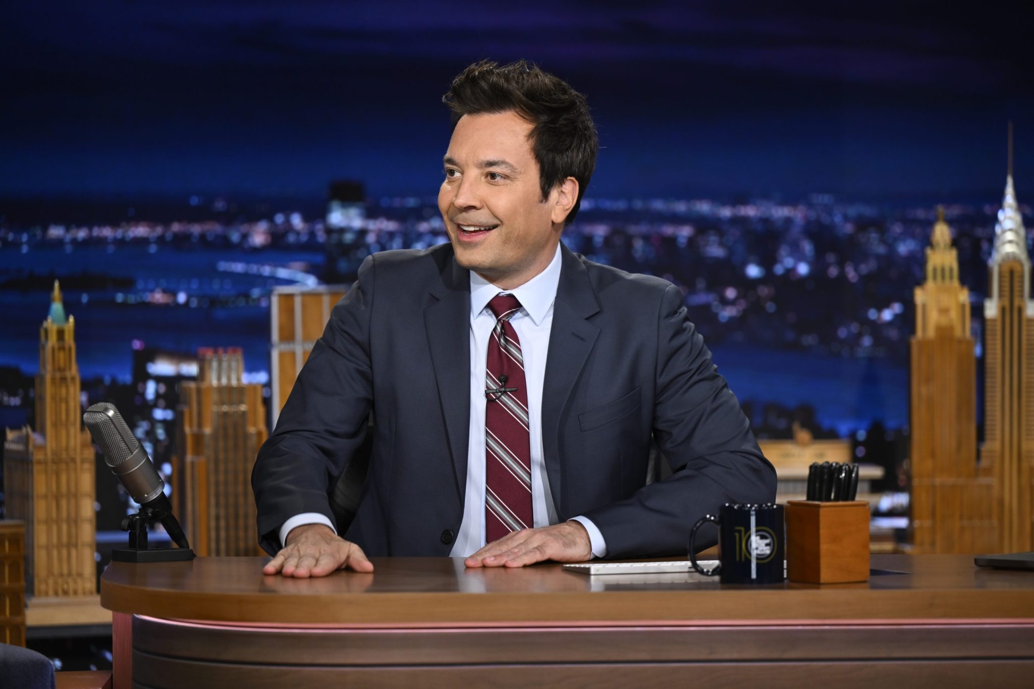 Jimmy Fallon dropped out of college in his last semester—he says he ...