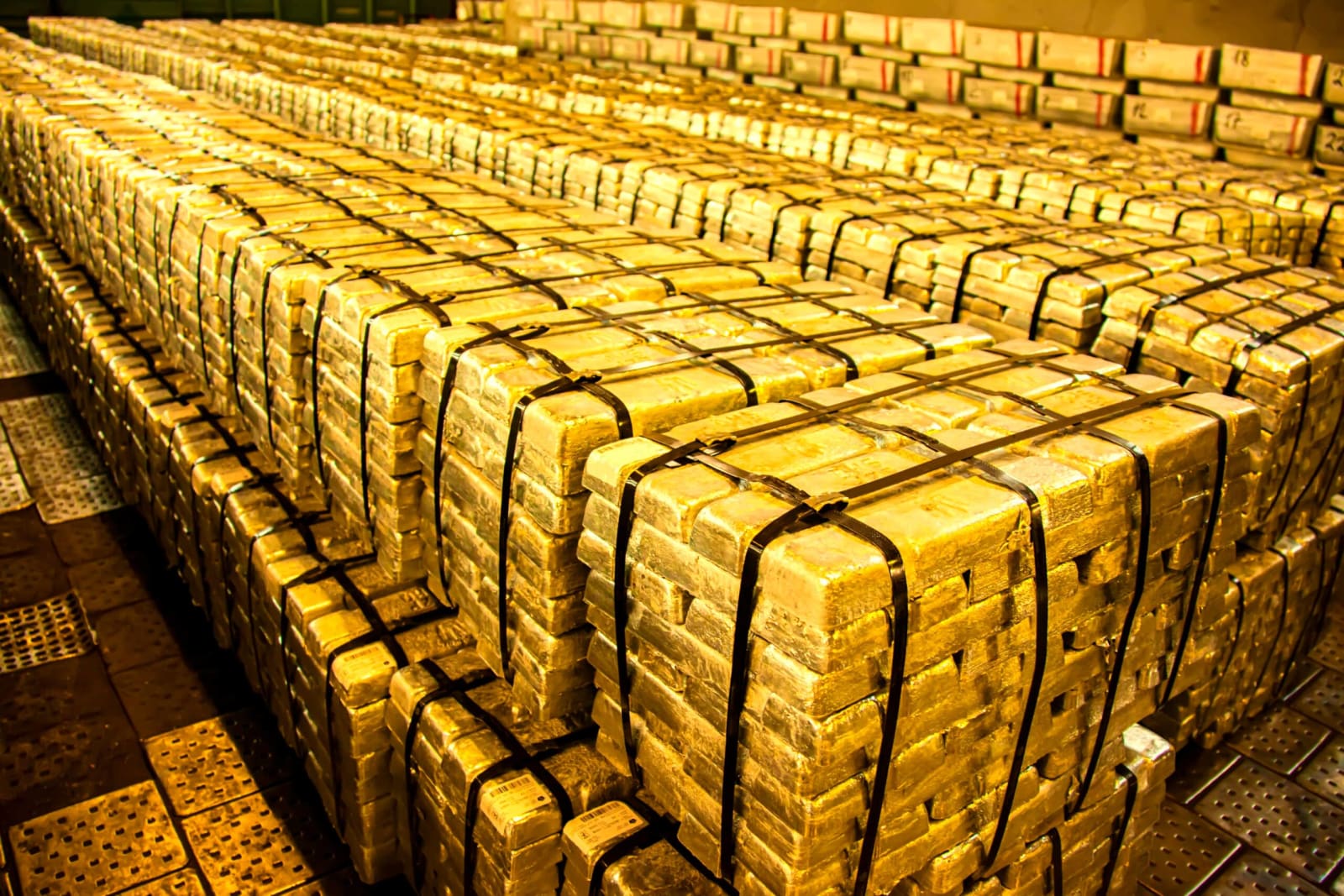 The World’s Largest Gold Reserves Revealed: Top 4 Countries Holding ...