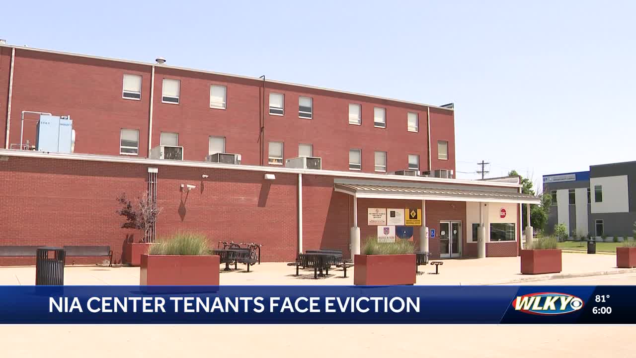 Tenants at Nia Center in west Louisville want to buy building that TARC ...