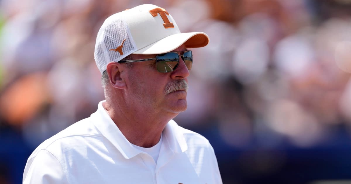 Mike White addresses Craig Snider’s anger at Texas dugout: ‘He decided ...