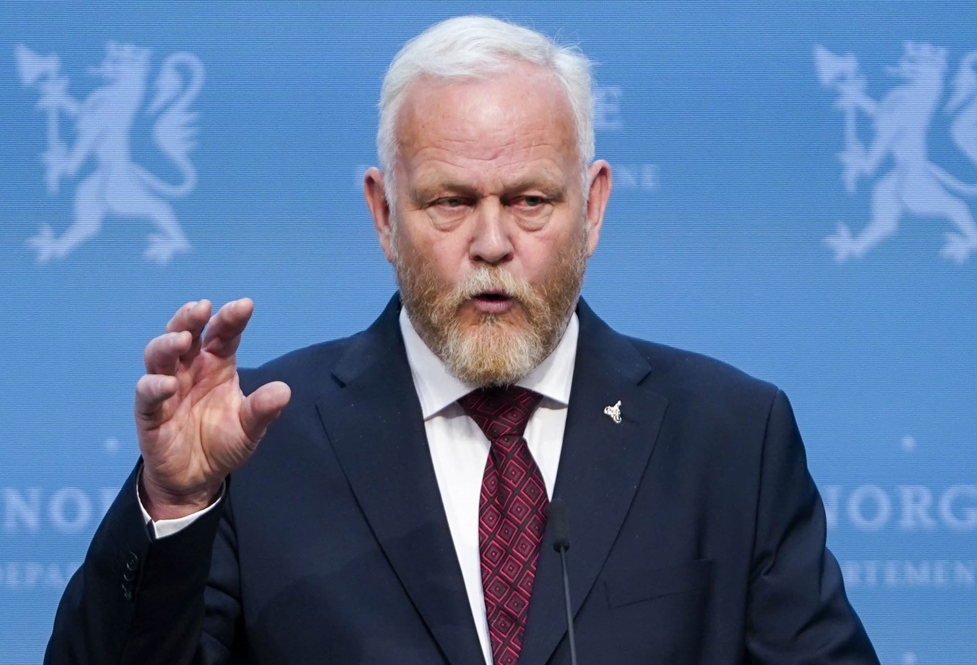 Forsvarets russer-kobling: – Lett å få helt noia