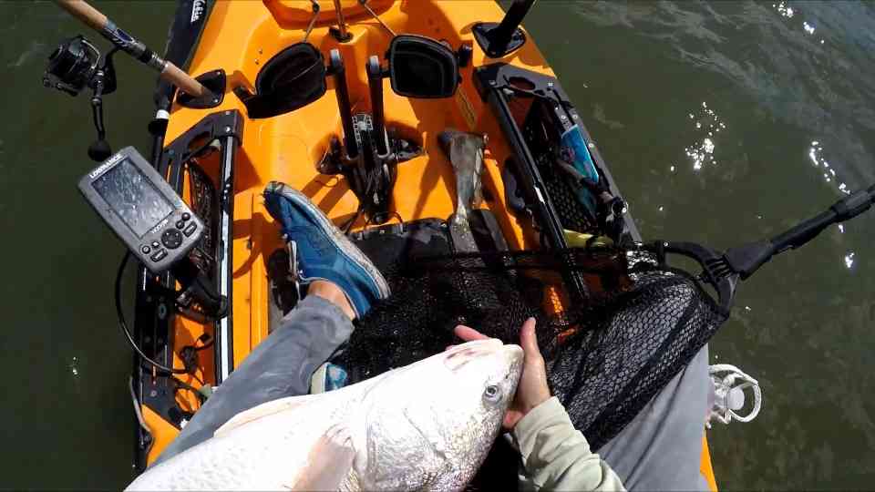 Catching Bridge Monsters from My Kayak – Deep Water Fishing