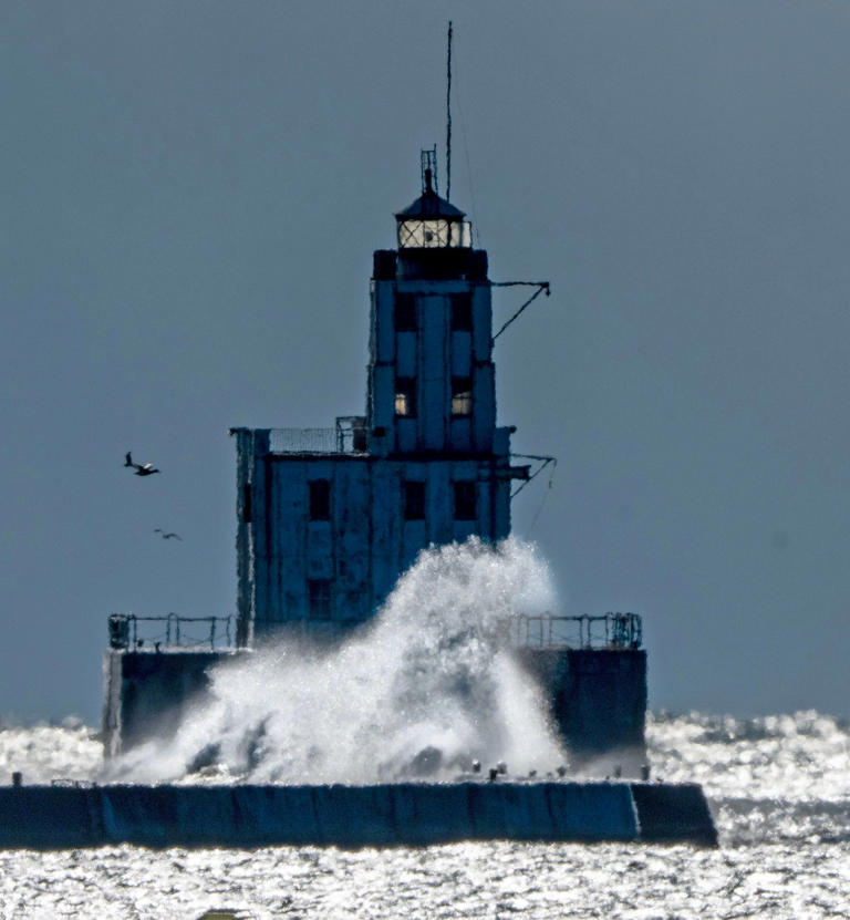 The National Weather Service issues Lake Michigan swim warning on June 3