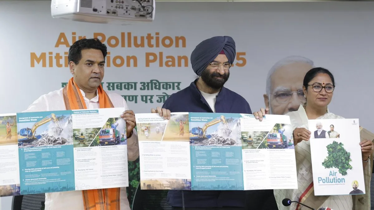 Delhi CM rolls out 'Air Pollution Mitigation Plan 2025' with multiple ...